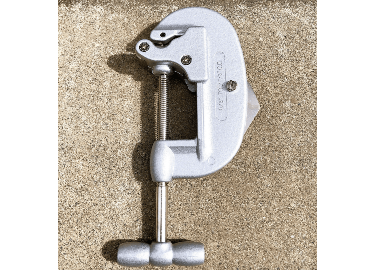 高儀単管・足場パイプカッターGISUKE TPC-100レビュー｜安全に単管パイプを切る方法 | タクログ